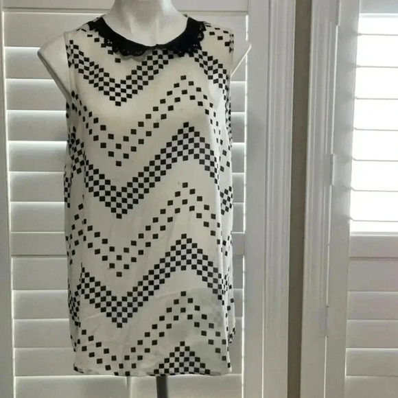 Tutta Bella | Tops | Tutti Bella | Poshmark